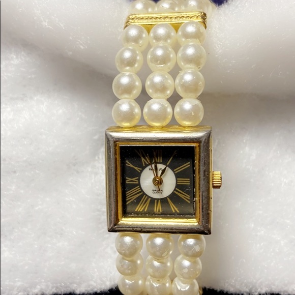 Vanity Fair | Accessories | Euc Vintage Vanity Fair Swiss Movt Watch ...